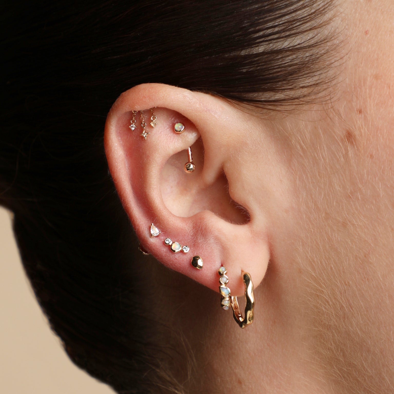 Opal Collection | Astrid & Miyu