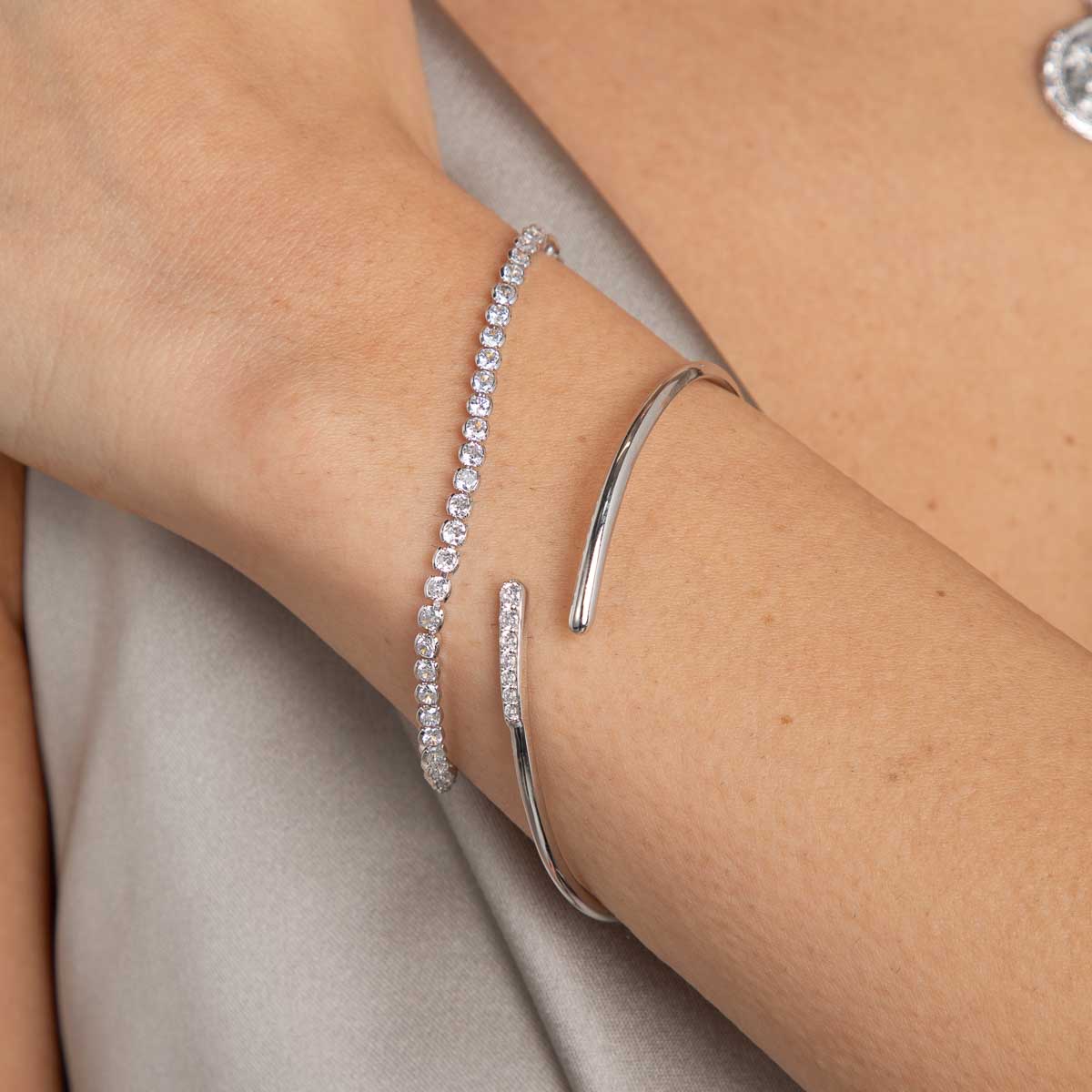 Gleam Silver Bold Tennis Chain Bracelet | Astrid & Miyu Bracelets
