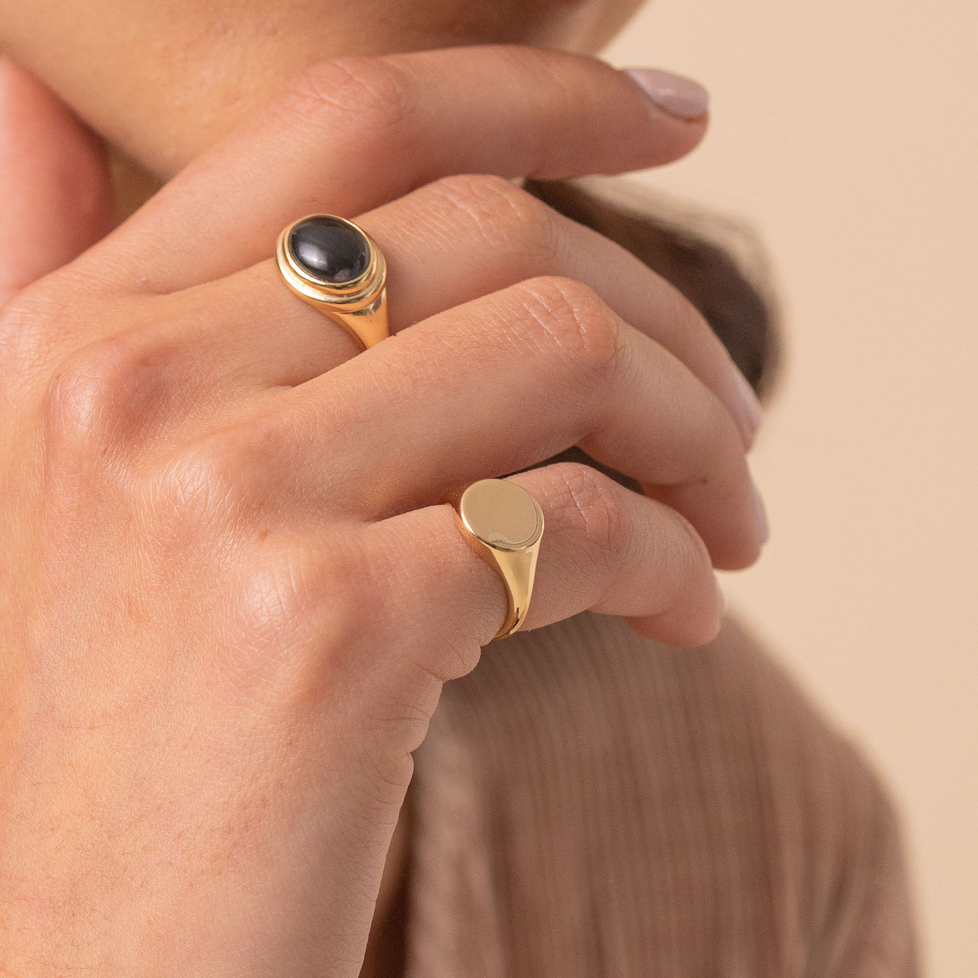 Orbit Gold Signet Ring | Astrid & Miyu Rings